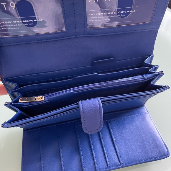 Apt. 9 | Bags | Apt9 Safe Keeper Rfidblocking Wallet New | Poshmark
